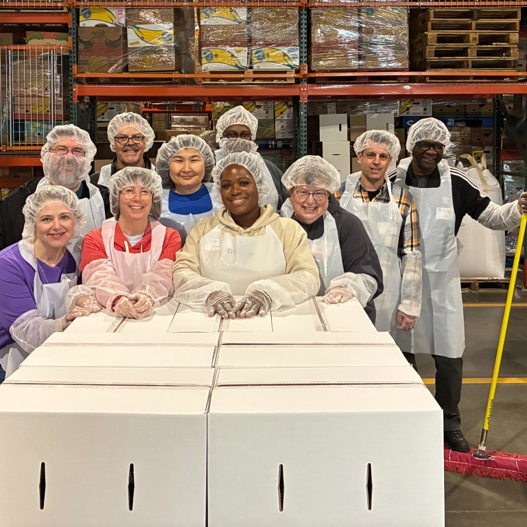 Management team donates time to Food Lifeline | Employee News